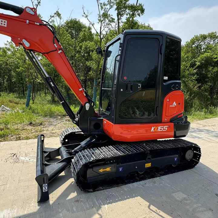 Kubota KX165 Excavator - High Efficiency & Reliable Performance