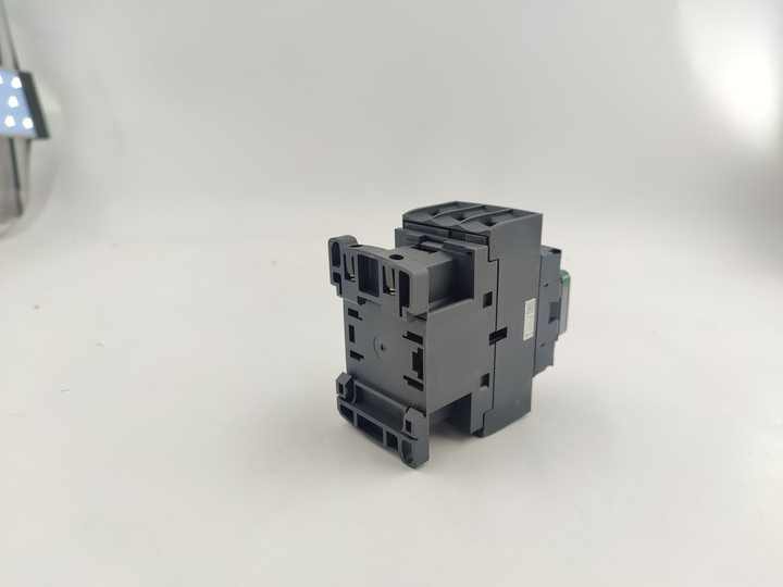 S-chneider Tesys D Contactor 3P 25A - Reliable Motor Control