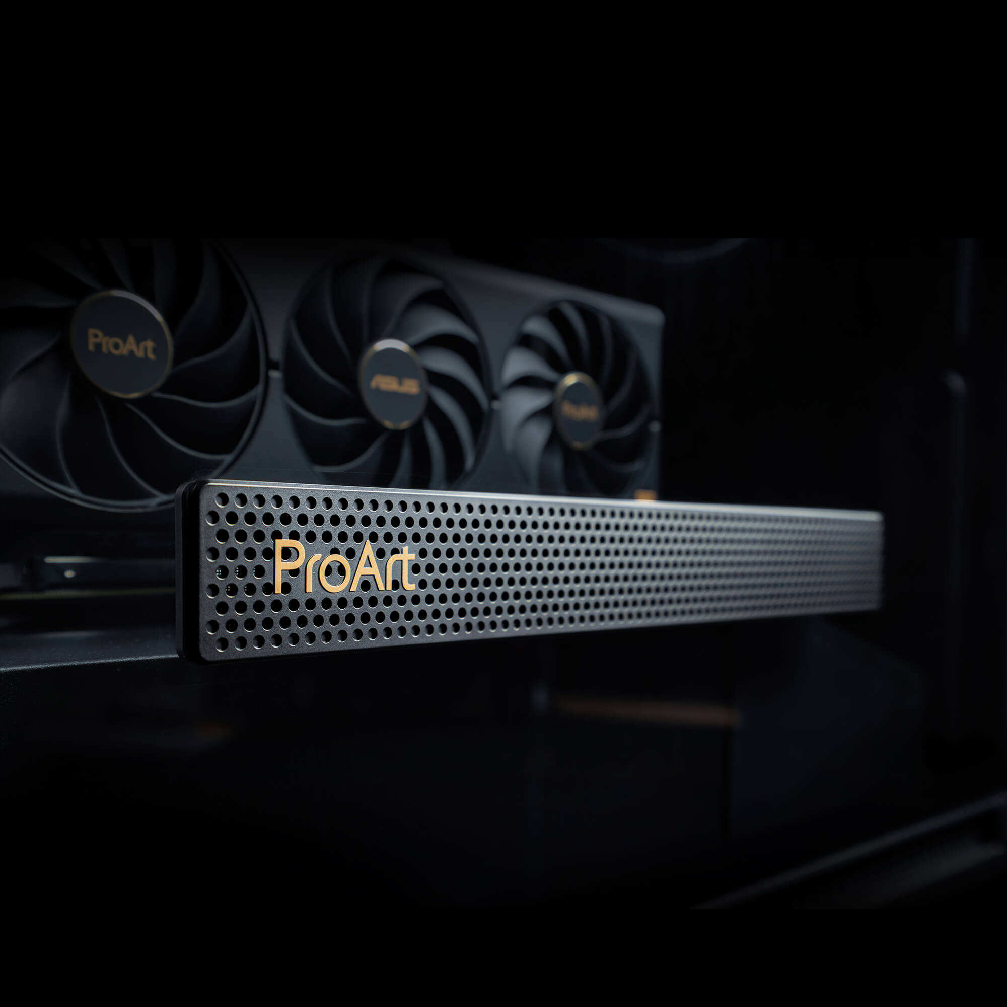 Discover Premium ProArt Cases for Desktop PCs | ASUS