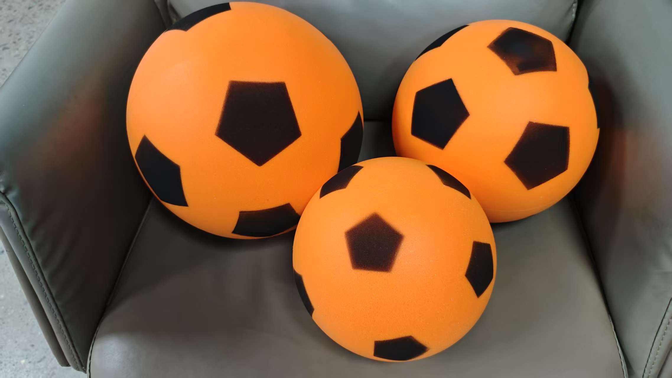 How to Choose Custom Soccer Balls: A Complete Buying Guide