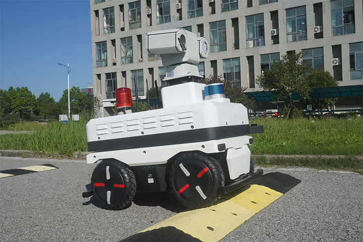 UGV-8 All Terrain Outdoor Robot Platforms Patrol Full Autonomous ...