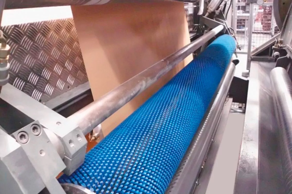 Custom Prevent Creases - Smooth Web Spreader Roller Brush