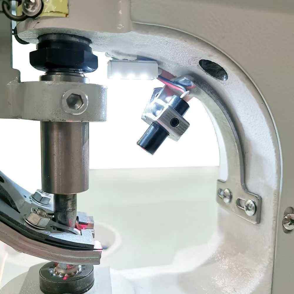 Manual Buttonhole Machines - Hand Operated Punching Tool