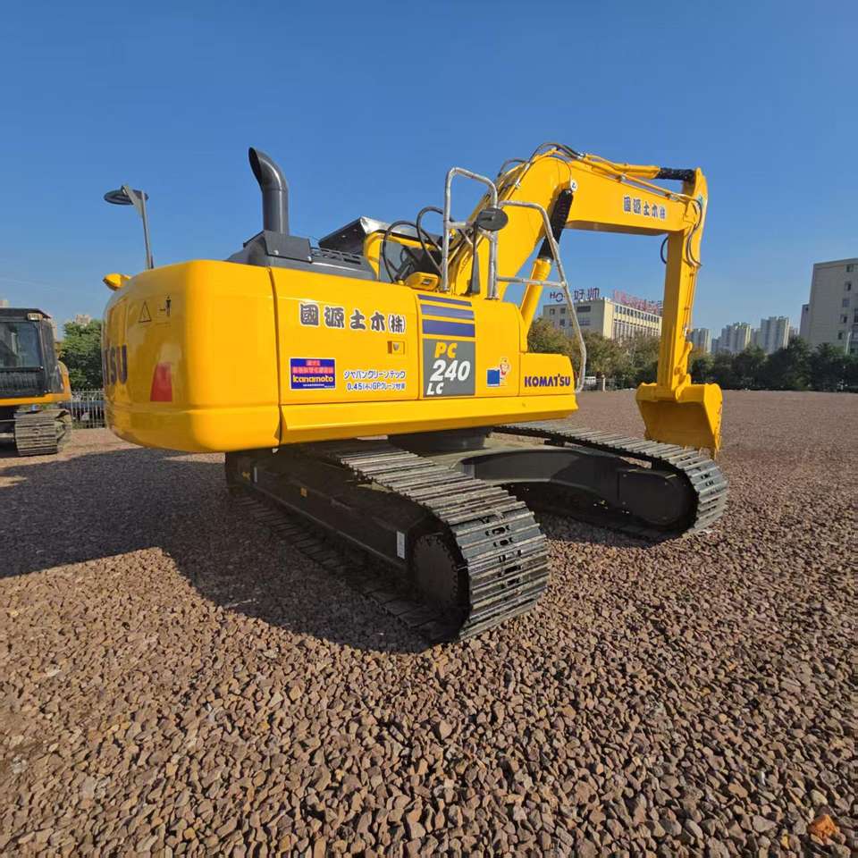 Original Komatsu PC240 hydraulic excavator, second-hand Komatsu ...