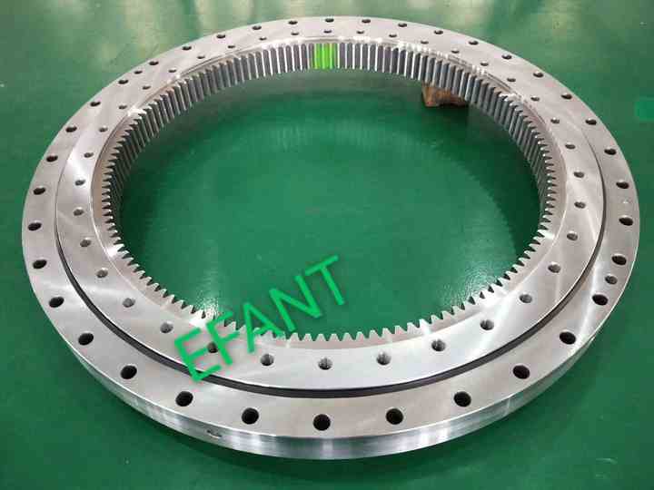 Internal Gear Four Point Contact Slewing Bearing - High Precision