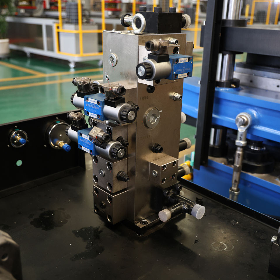 Y32-200T Multi-function Hydraulic Press Motorcycle Brake Pad ...