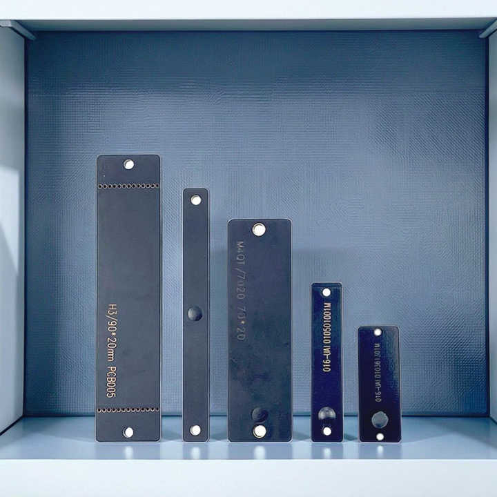 Small Size ISO18000-6C Smart Hard UHF RFID Tag for Asset Management ...