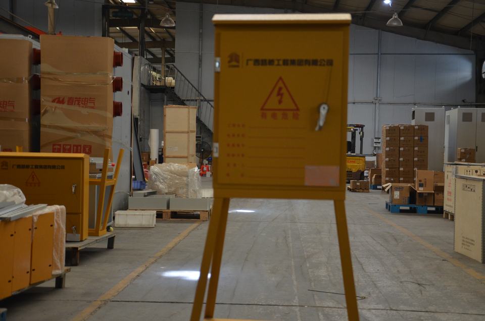Temporary Metal Power Distribution Box Enclosure for MV&HV Switchgear ...