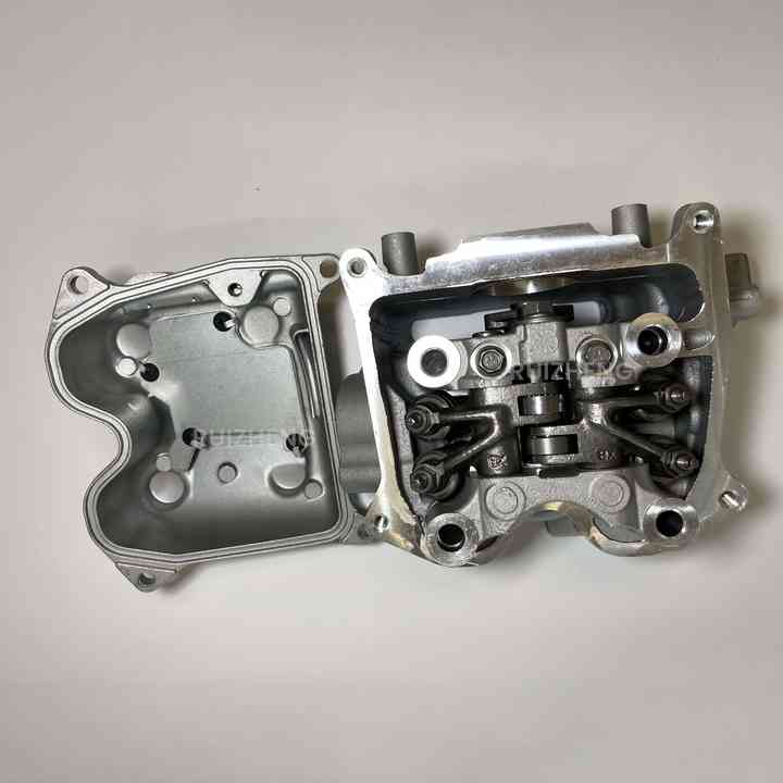 4V Motorcycle Tuning Parts - PCX150 4-Valve Cylinder Head