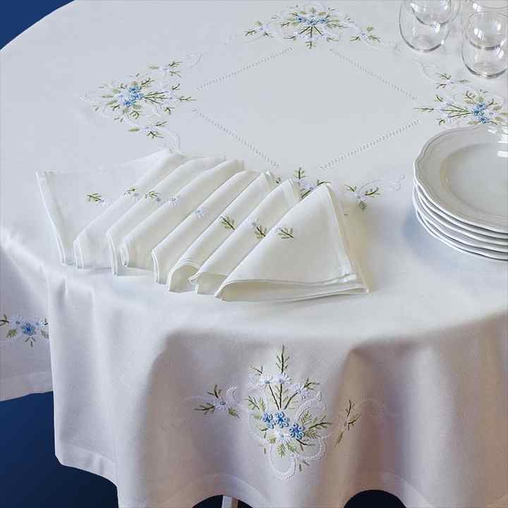Hand Embroidery Round Designs White Tablecloth - 130x180cm