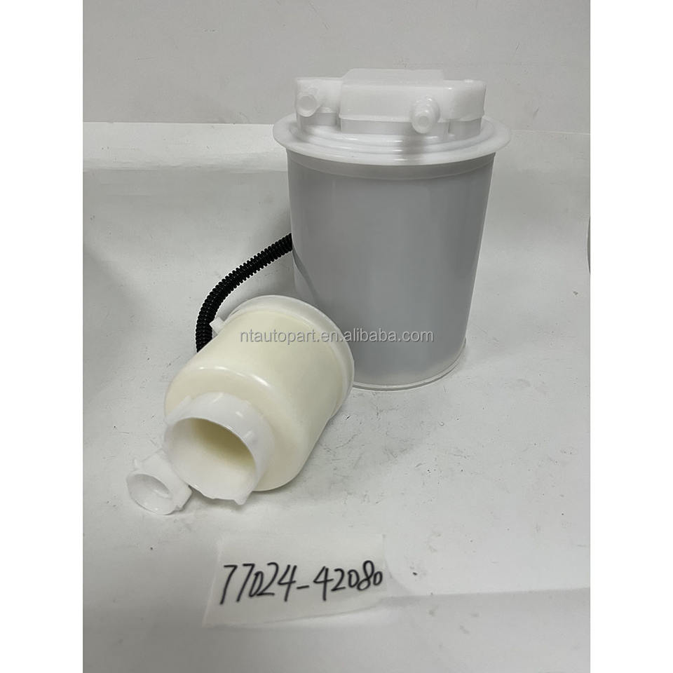 Toyota Rav4 Fuel Filter 77024-42080 - Reliable Performance