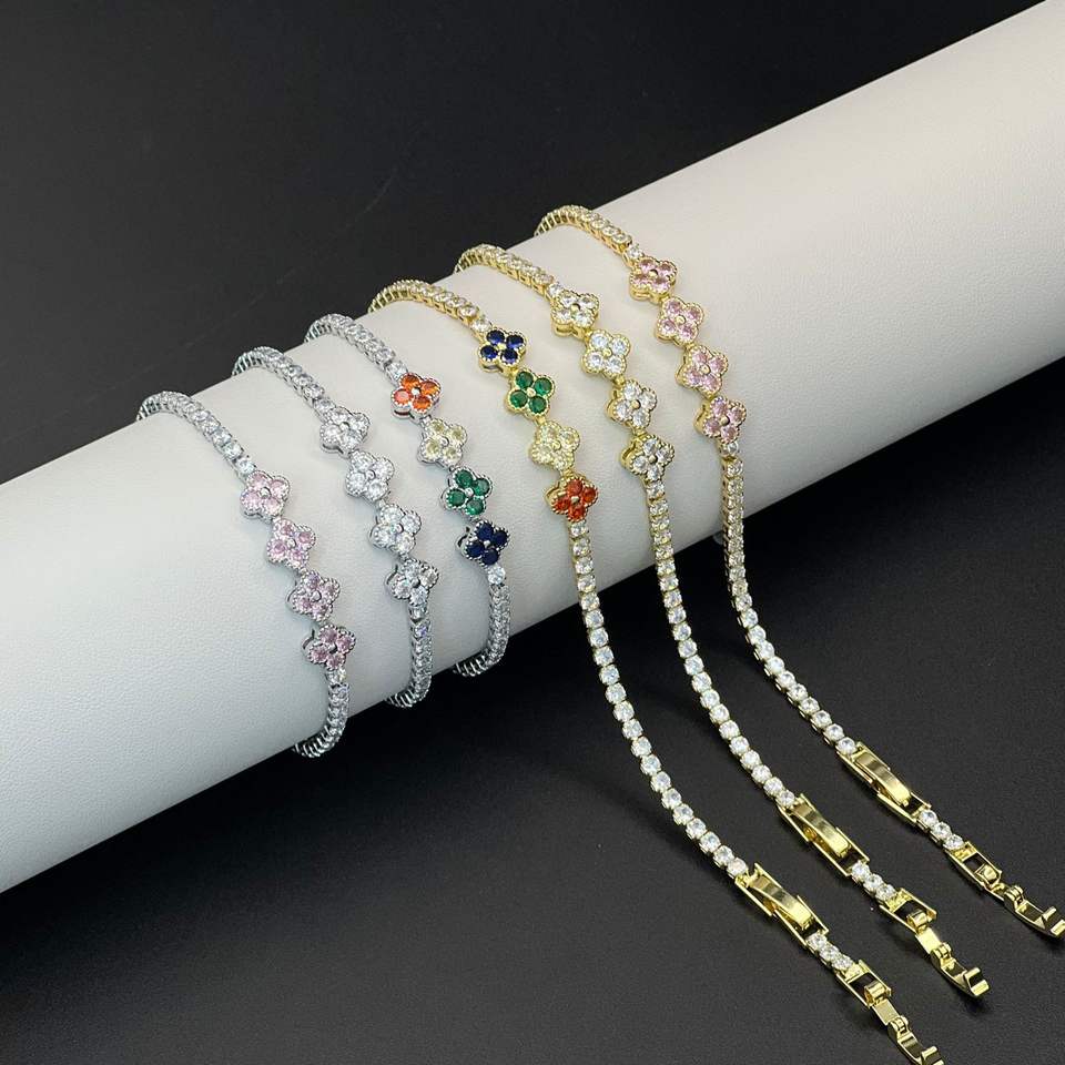 Luxury-Look CZ Stone Four-Leaf Clover Tennis Bracelet - Gold/Silver ...
