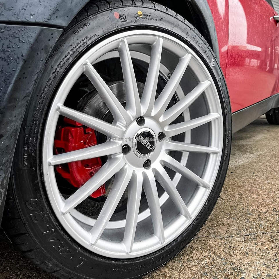 Ilink Tyre 145/70 R12 - Affordable Tubeless Car Tyres for Passenger ...