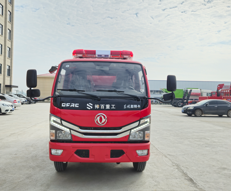 3000-liter Water Tanker Fire Truck for Forest Fire Fighting Euro 3 ...