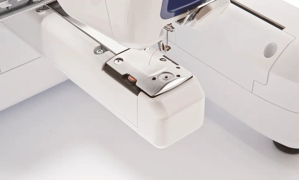 Brother Embroidery Machine VR - High-Accuracy 1000 RPM