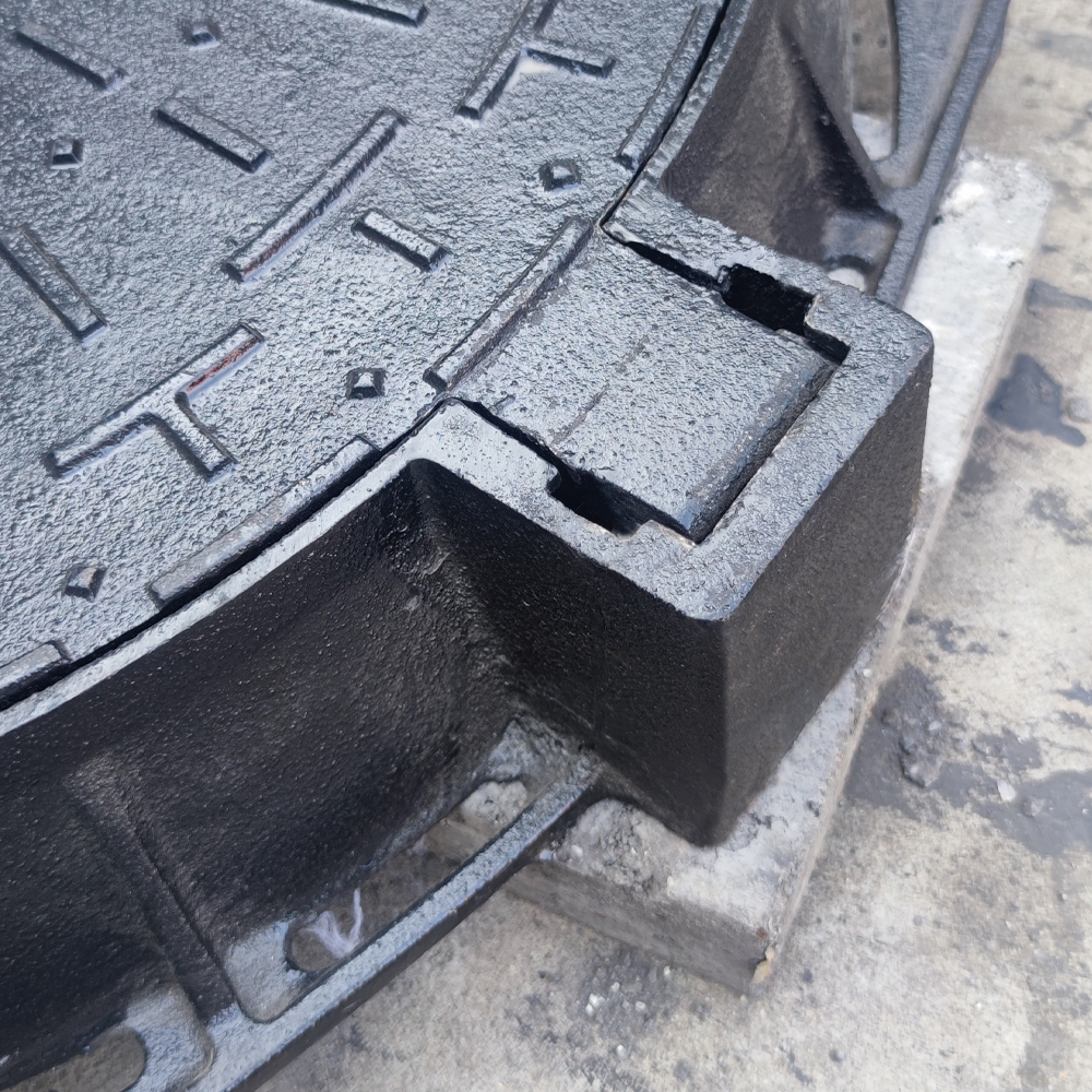 Manhole Lock - Durable Stainless Steel Square Cover 2025