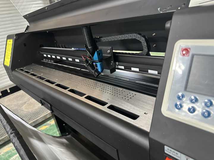 Vinyl Sticker Film Laser Cutting Plotter - Fast & Precise