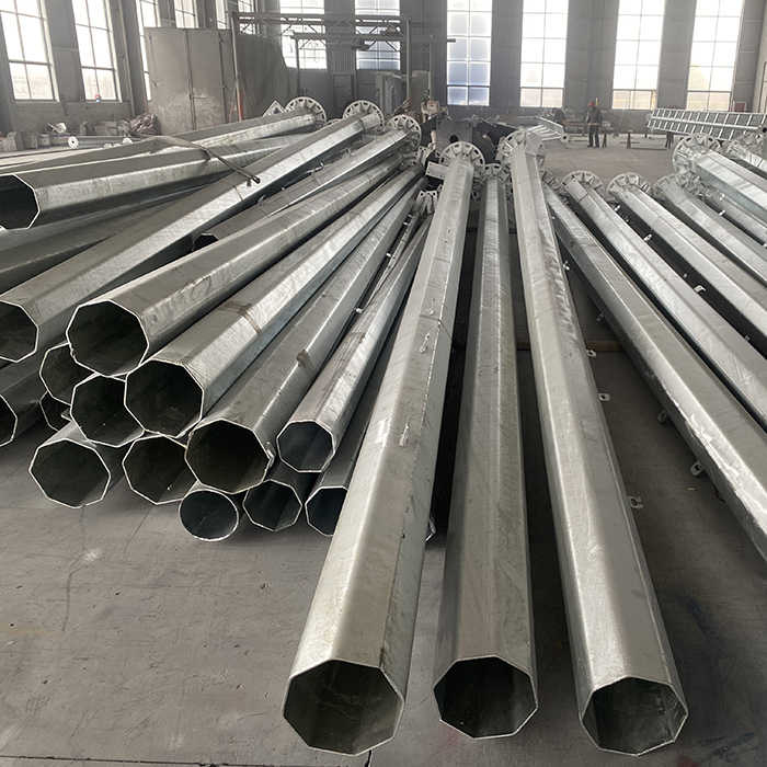 Galvanized Outdoor Street Light Columns - Durable & Efficient