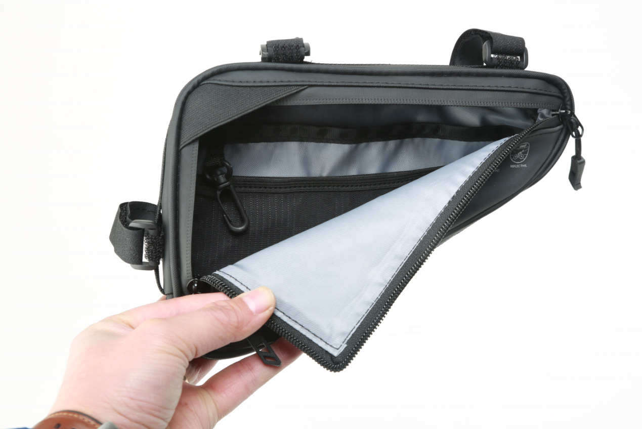 How to Choose a Durable Triangle Bag for Mountain Bike Water Bottles