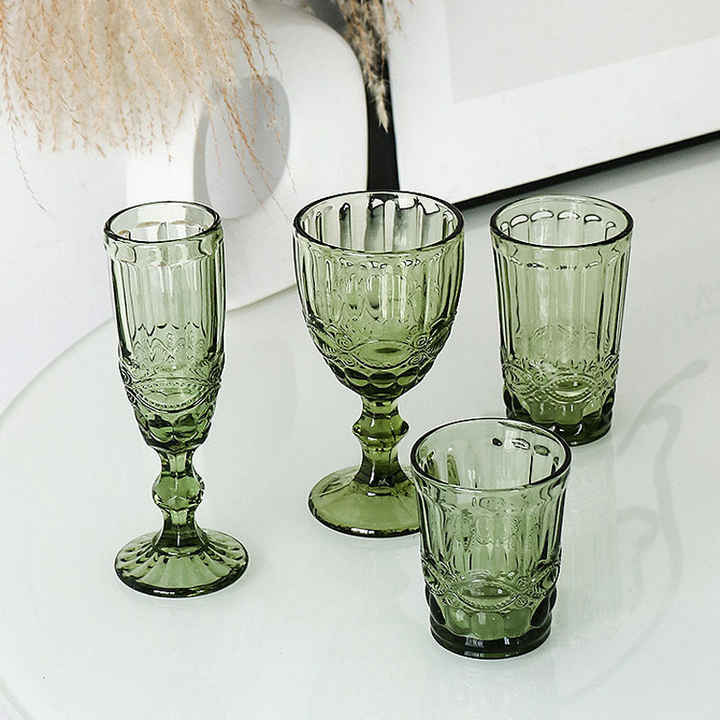 Wholesale Custom Colorful Vintage Glass Wine Goblets