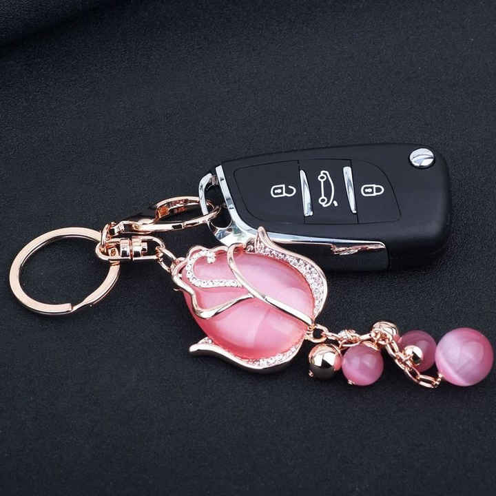 Wholesale Metal Keychains 3D Tulip Key Chain Luxury Rhinestone Keychain ...