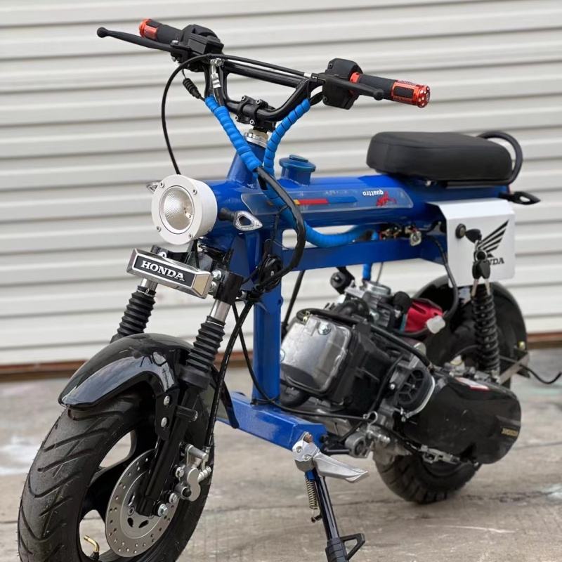 Brand new mini tank motorcycle 125cc two-wheel commuter scooter, CVT ...