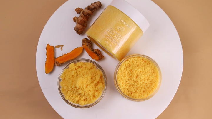 Turmeric Scrub - Exfoliating Skin Brightener for All-skin