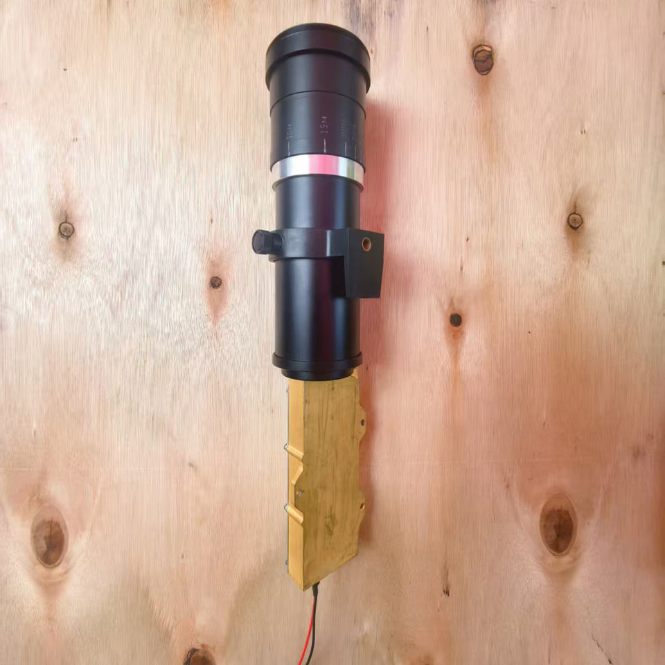 1000 Watt Long-Range Laser Pump Source 260 Watts Optical Power 100 ...