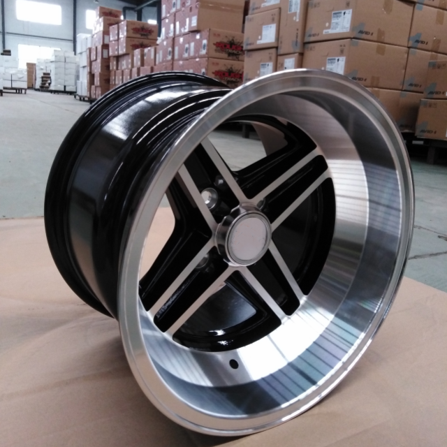 Red Car Gold Rims - High Performance Wheels for Audi & BMW