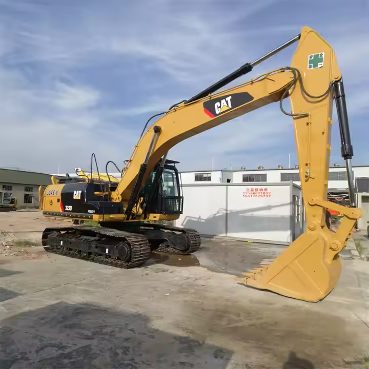 Used cat 323D Excavator 1.3m Capacity With Strong Hydraulic System in ...