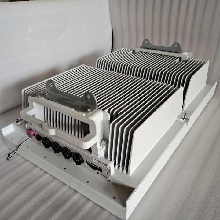 Ericsson AIR 6449 B41K KRD 901 084/11 N78, 64T64R, IBW200MHz, OBW ...