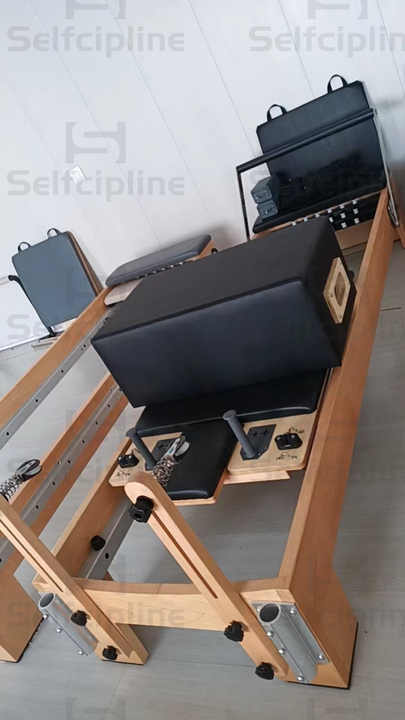 New Design Pilates Reformer Sitting Box with Wooden Handle