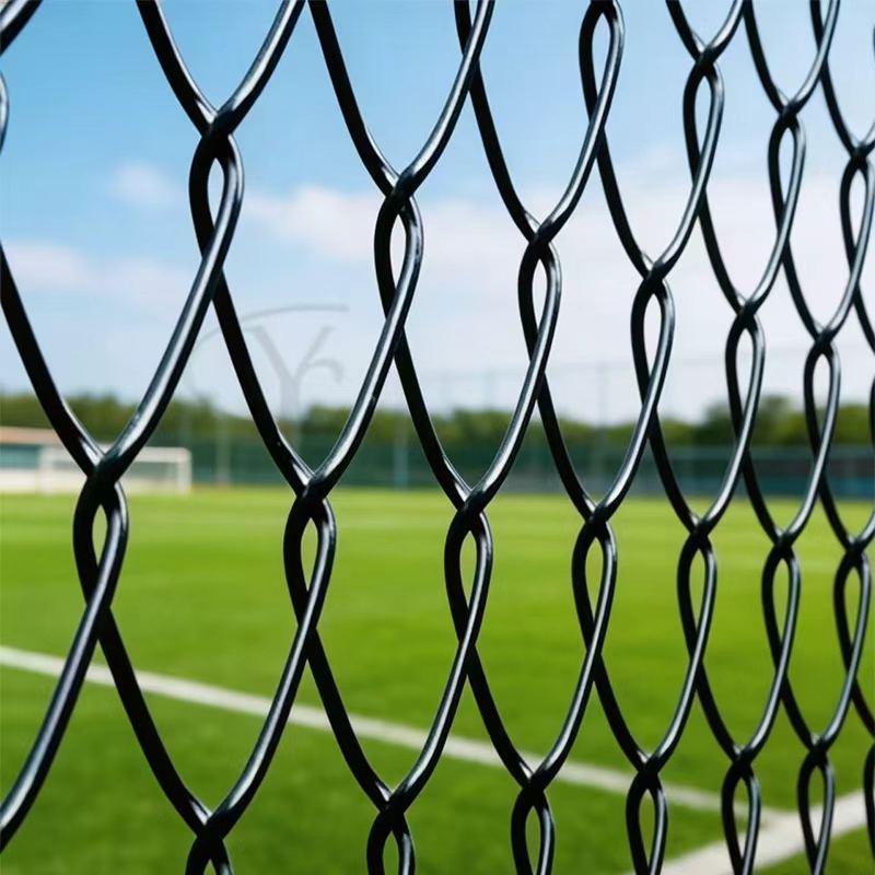 YC Durable Chain Link Fence Gates Low Maintenance Diamond Mesh Fence ...