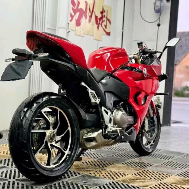 QJmotor S 550s Sport Motorcycle High-Performance 550cc Street Bike with ...