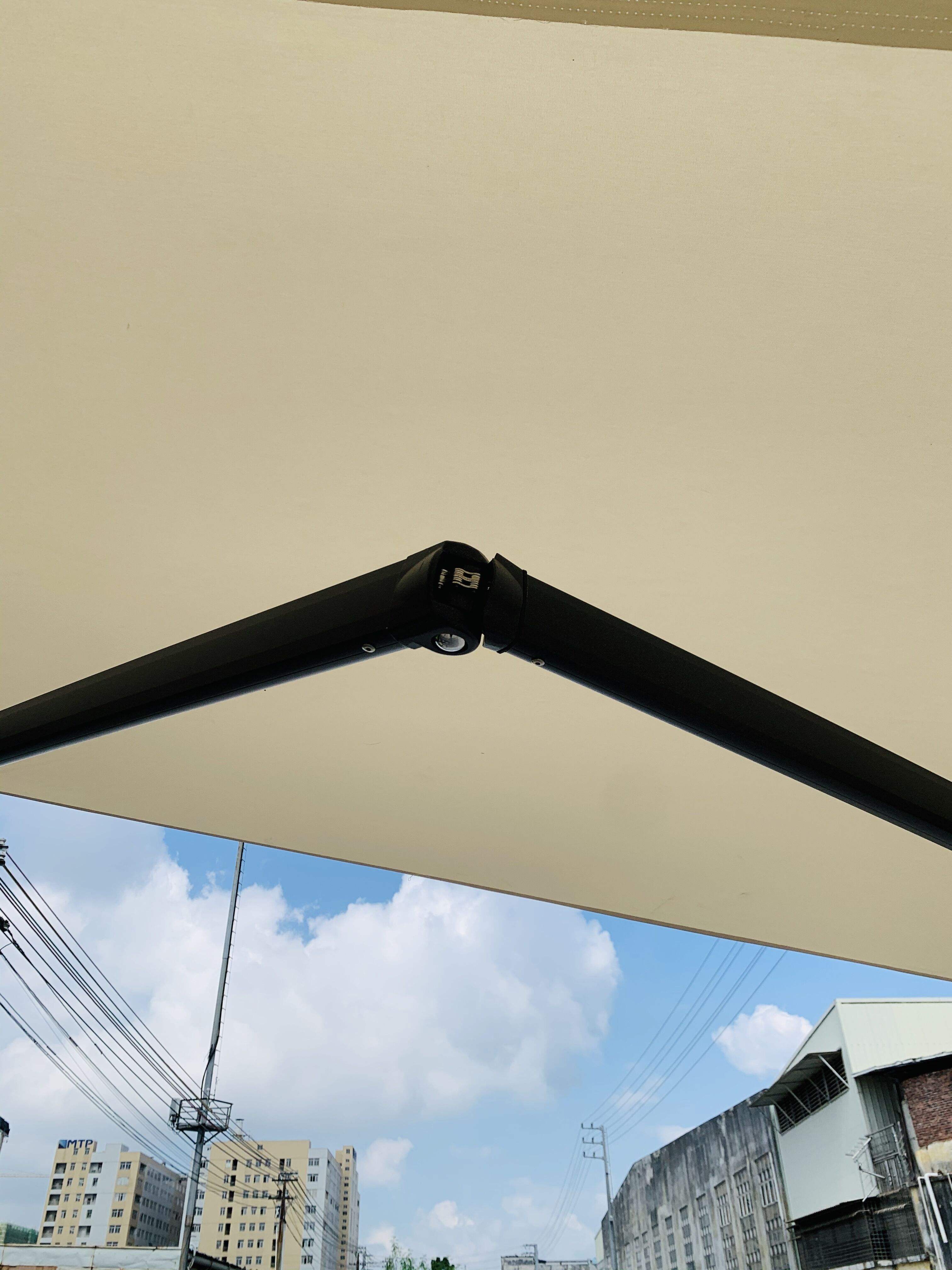 How to Choose Outdoor Tent Awnings: Top Features & Buying Guide