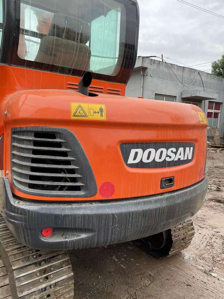 Used Doosan DX60 Crawler Excavator - 6ton, 0.25m Bucket