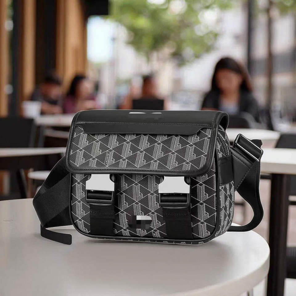 Classic Luxury Style Design Men's Messenger Bags PU Leather Embroidery ...