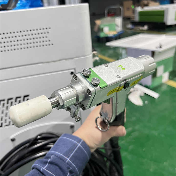 China 3000W Laser Welding Machine 3 in 1 Handheld Laser Welder for ...
