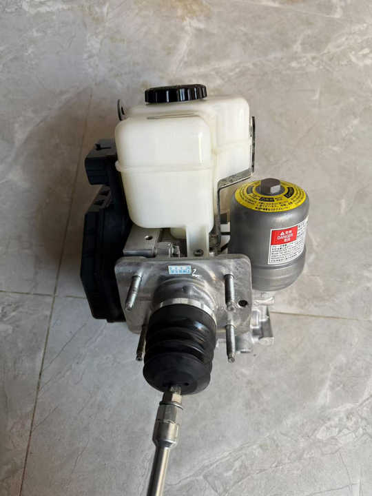 For Toyota LC120 LC150 Cruiser LC200 FJABS Pump Brake Master Cylinder ...