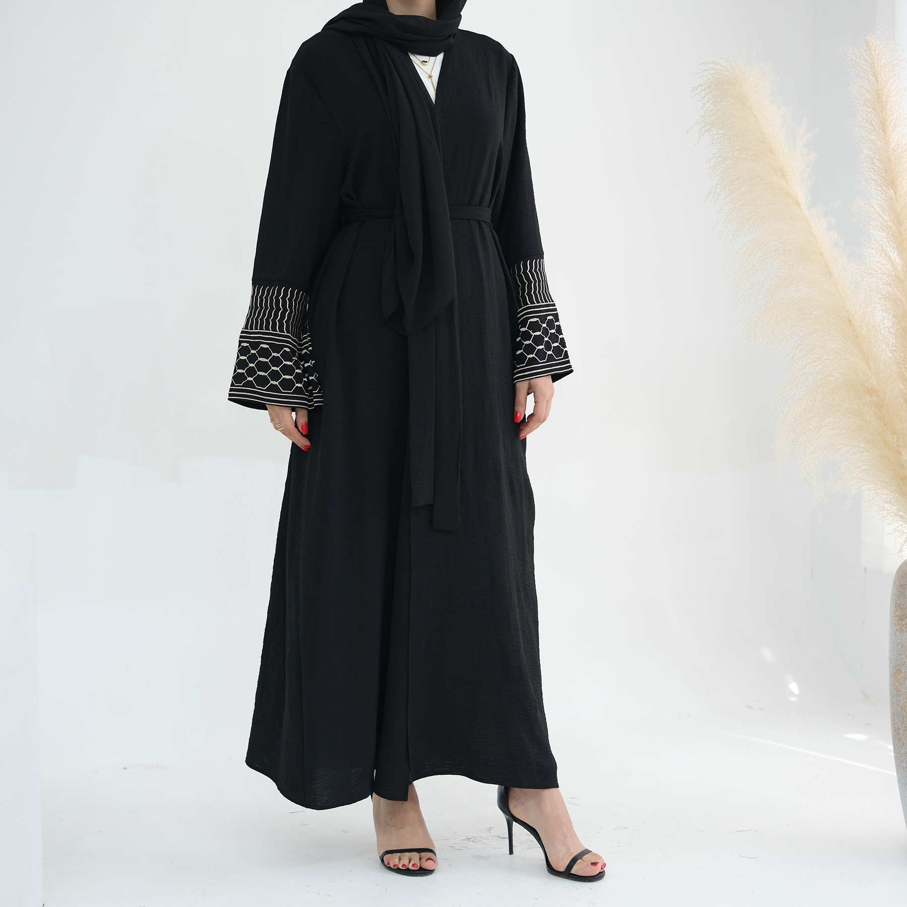 Timeless Elegance: Quality palestine women s clothing for Global Buyers