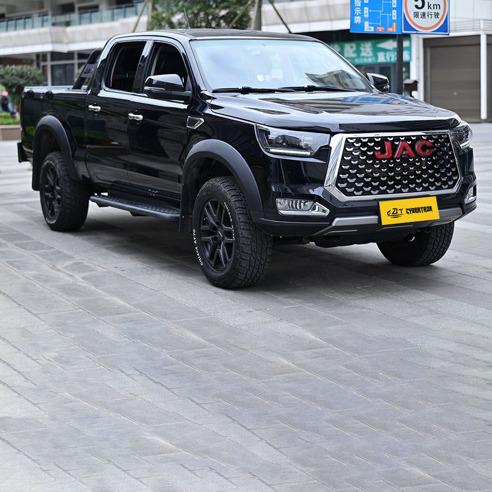 Used Cars JAC T8 2023 2.0T PRO Automatic Diesel Mid-size Pickup Light ...