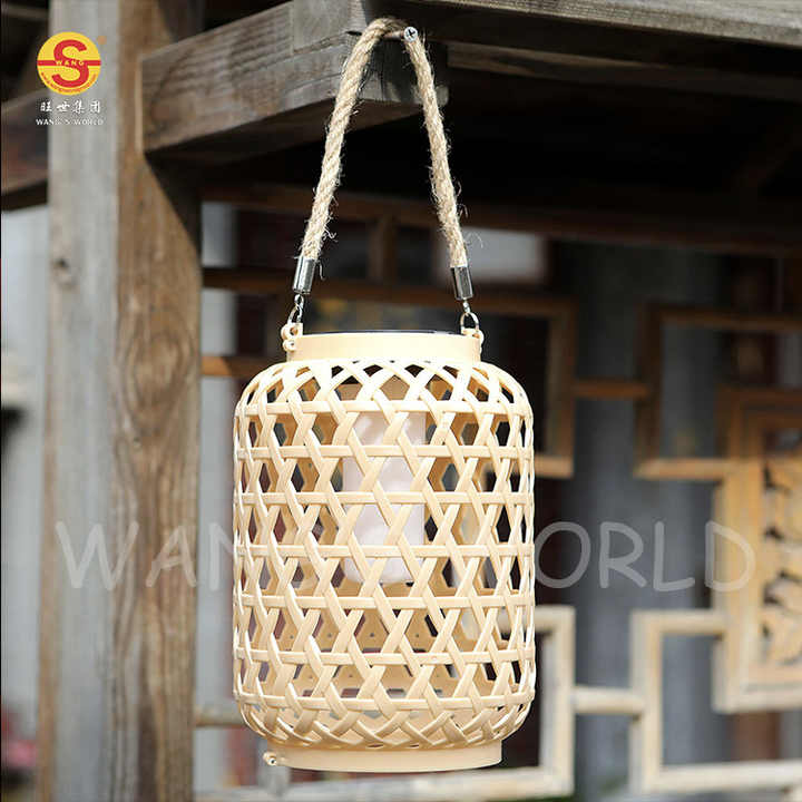 Solar Rattan Lamp - Durable, Warm White Garden Lighting