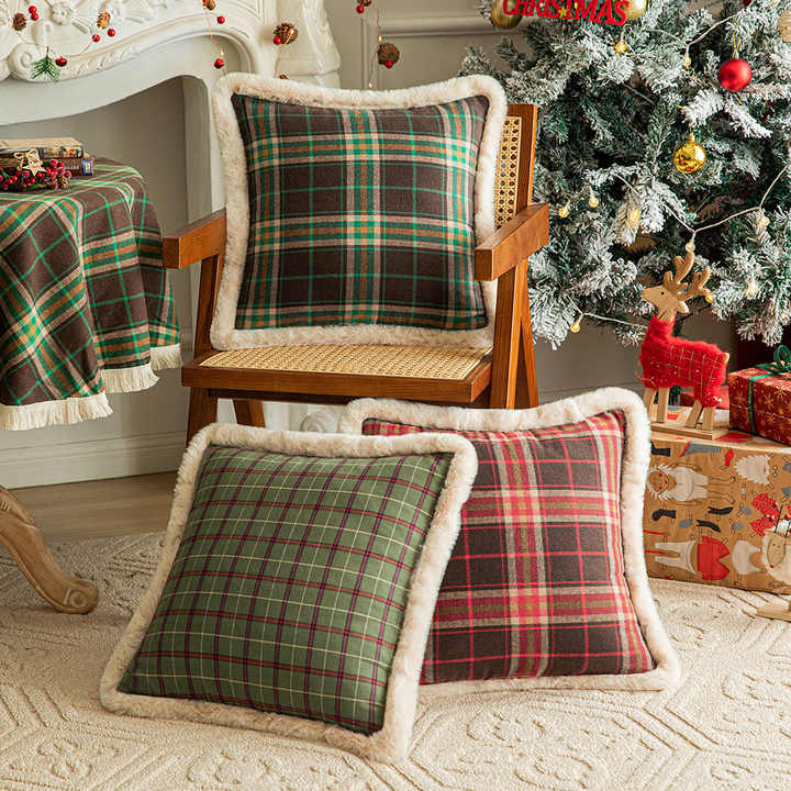 Celebration Decorative Retro Red and Green Checkered Fur Raw Edge ...