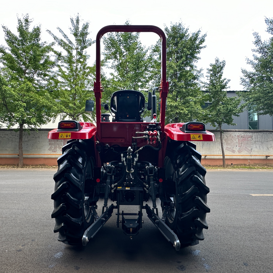 Traktor 4x4 Mini Farm 4WD Wheel Tractor 40HP Compact Agriculture Used ...