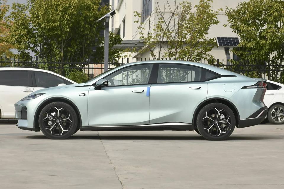 2024 DEEPAL SL03 Used Electric Car High-Speed Driving Range AWD Turbo ...