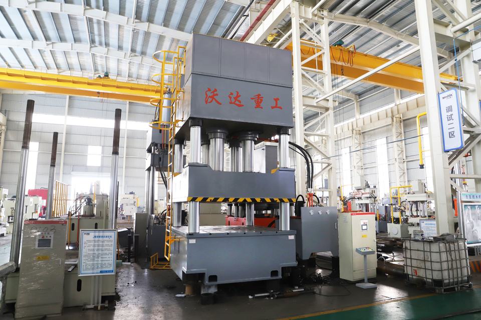 High Efficiency 1000 Ton Hydraulic Press for Composite Materials