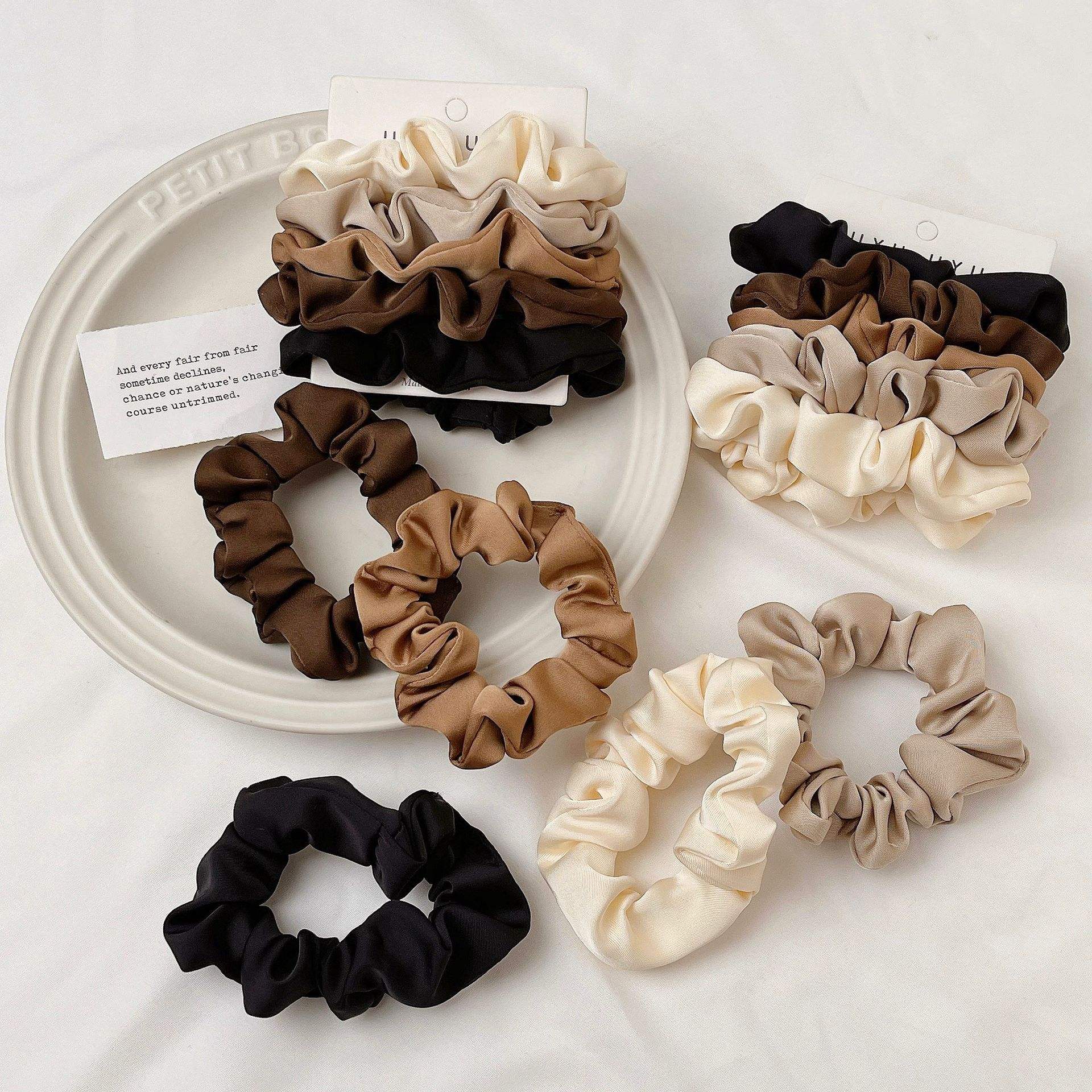 How to Choose the Best Character Scrunchie: A Complete Buying Guide