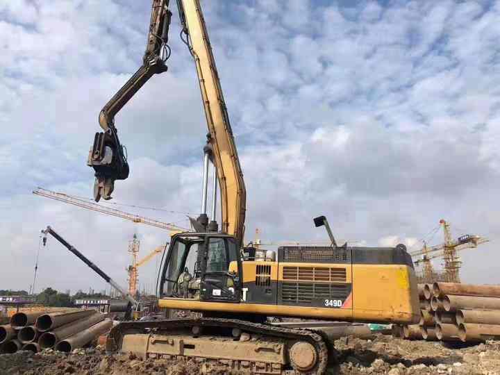 Vibro Pile Boom 20-27ton Long Boom Excavator for Sheet Piling Pile ...