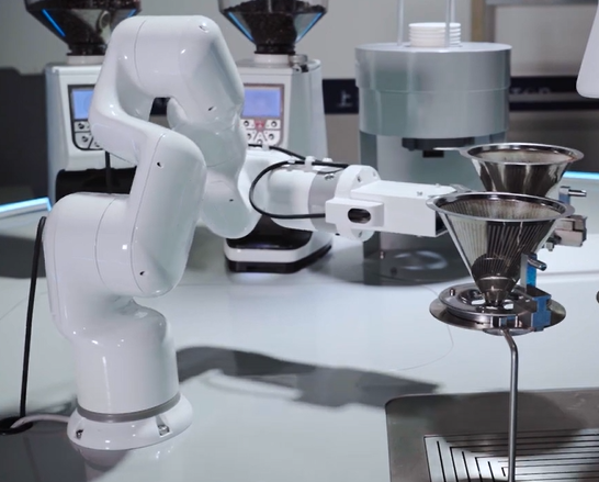 Automatic Robotic Coffee Vending Machine with 6 Axis Collaborative ...