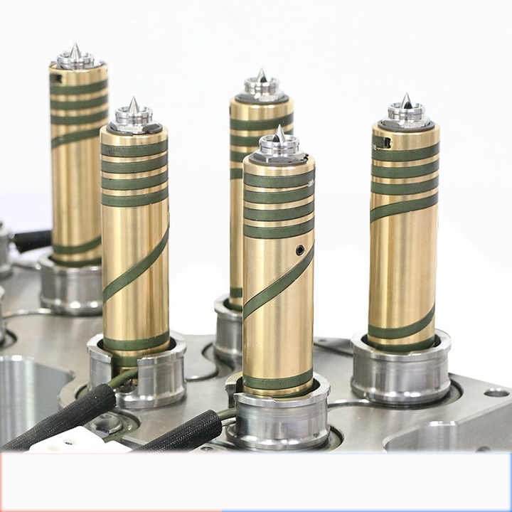 Hot Runner System with Copper Sleeve Heater Injection Mold Hot Nozzle ...